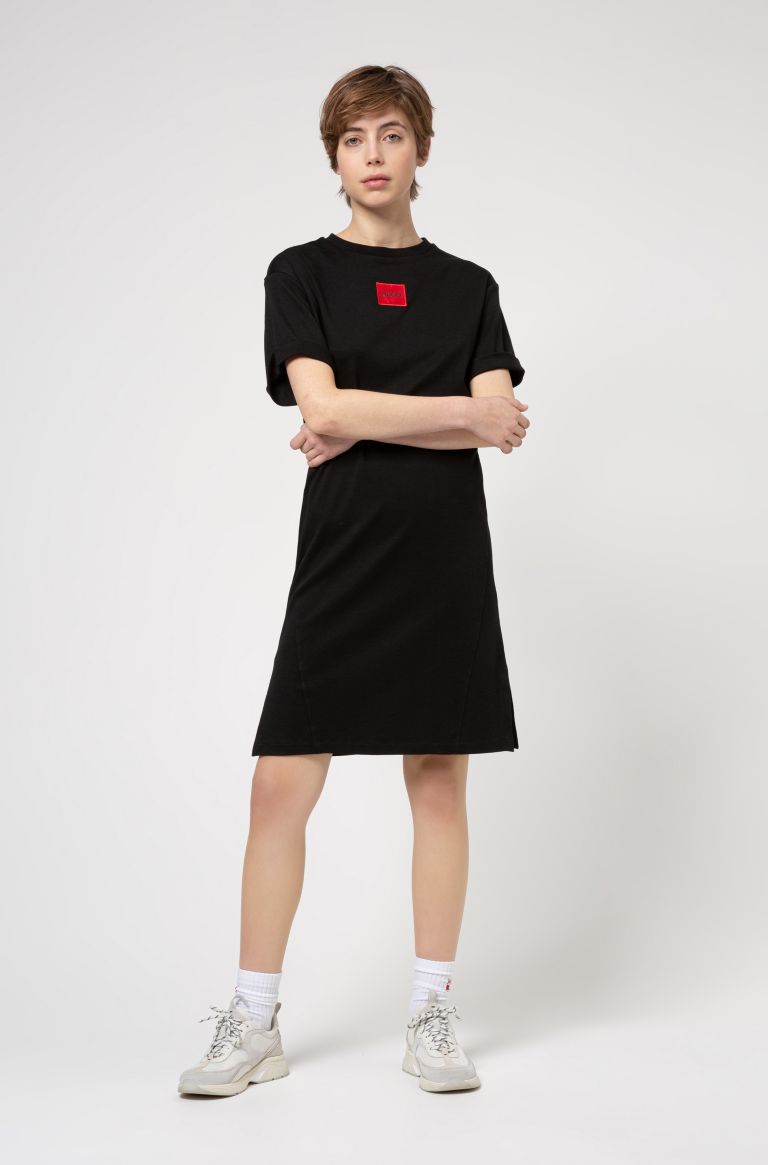 Hugo Boss dametøj // Hugo Boss online shop i Danmark // på collezioni.dk